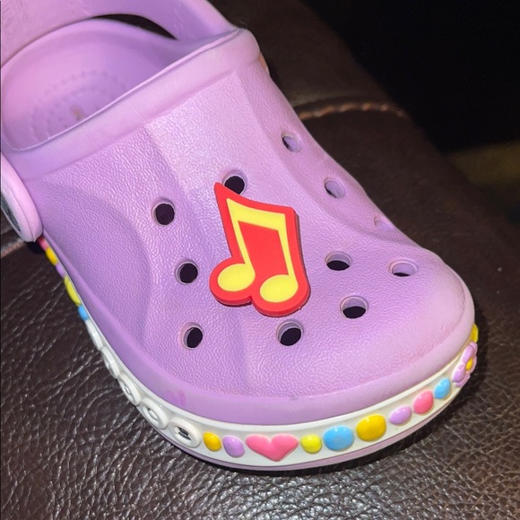 Jibbitz | Accessories | For 10 Red And Yellow Music Note Charm Croc Not ...